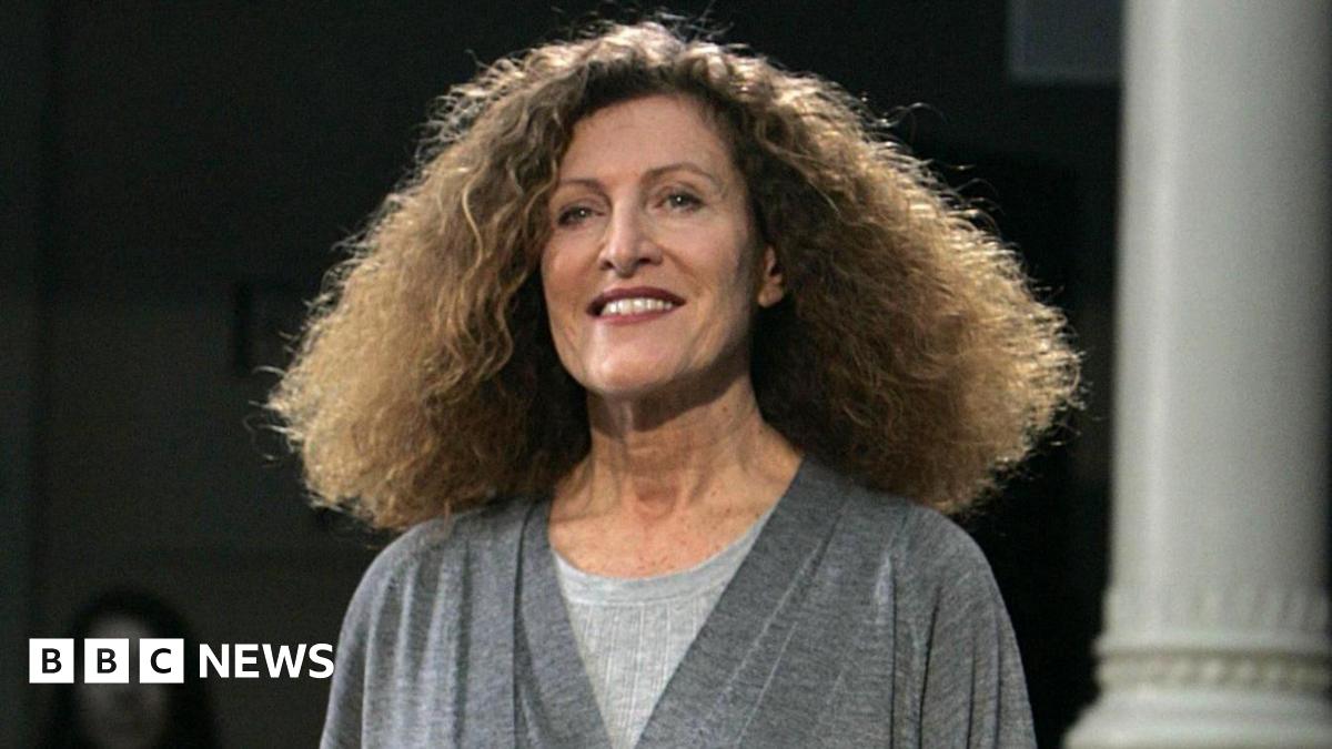 Victor Hugo sculpture made by fashion designer for Guernsey - BBC News