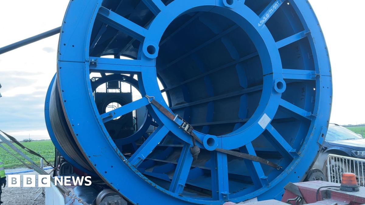 National Grid: More large electricity cables planned for Lincolnshire ...