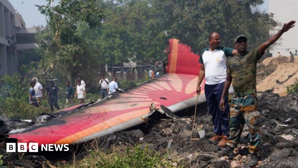 Air India: How the Boeing Dreamliner crash investigation is unfolding ...