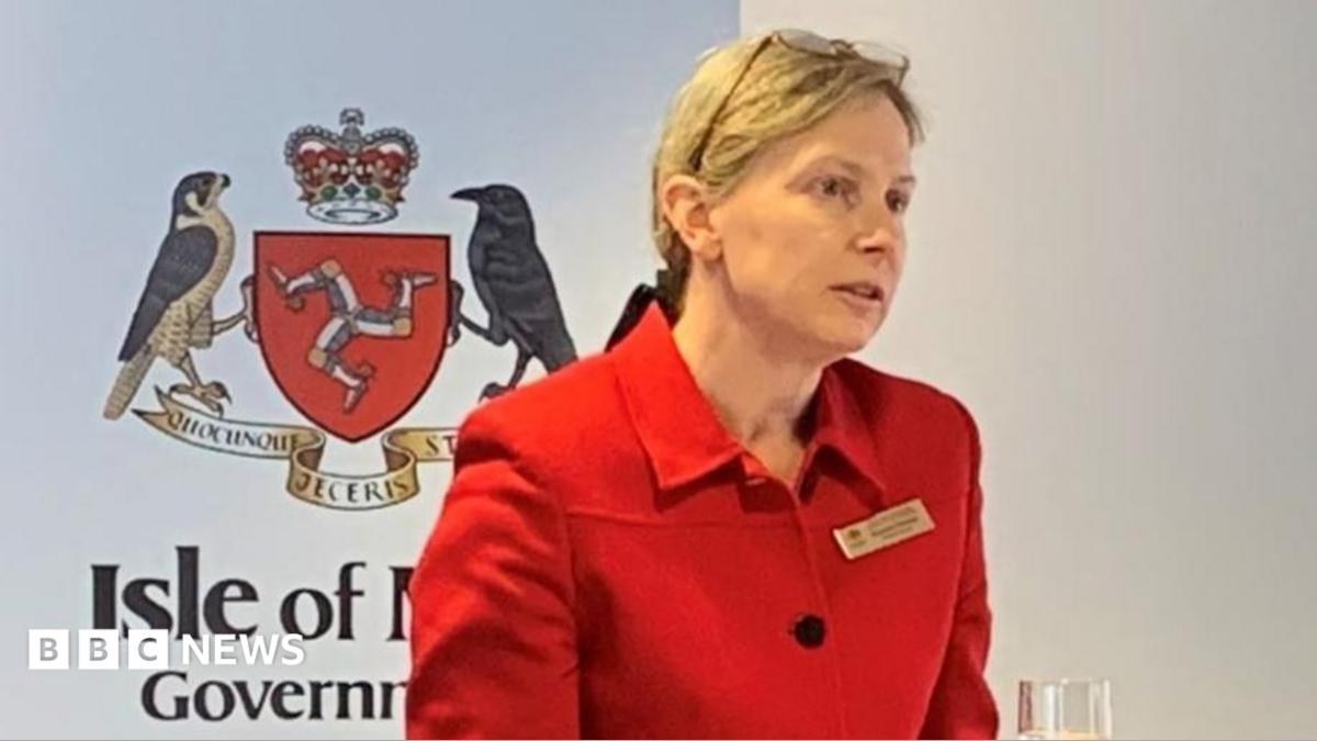 Isle of Man whistleblower says treatment has shattered her career - BBC ...