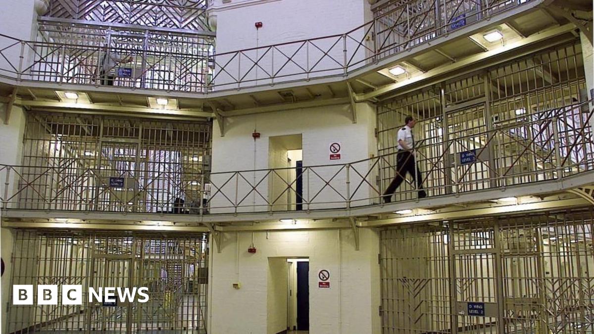HMP Manchester: 'Violent' jail full of drugs and rats, inspectors say ...
