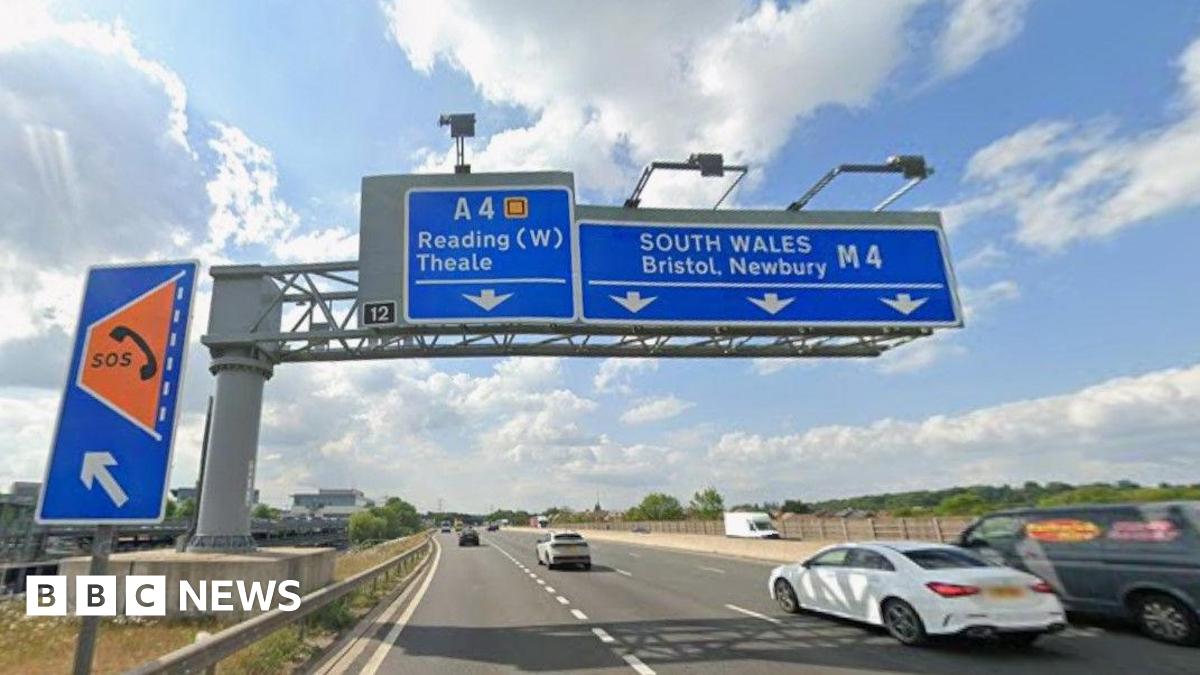 M4 Reading-Newbury reopens westbound after roadworks overrun - BBC News