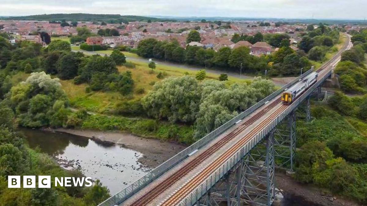 Northumberland Line to reopen to passengers on 15 December - BBC News
