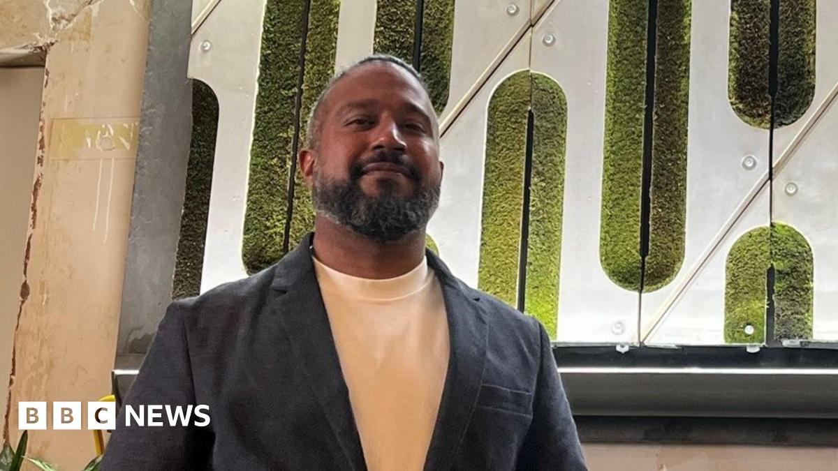 London County Hall: Inside the landmark where they're trying to save ...