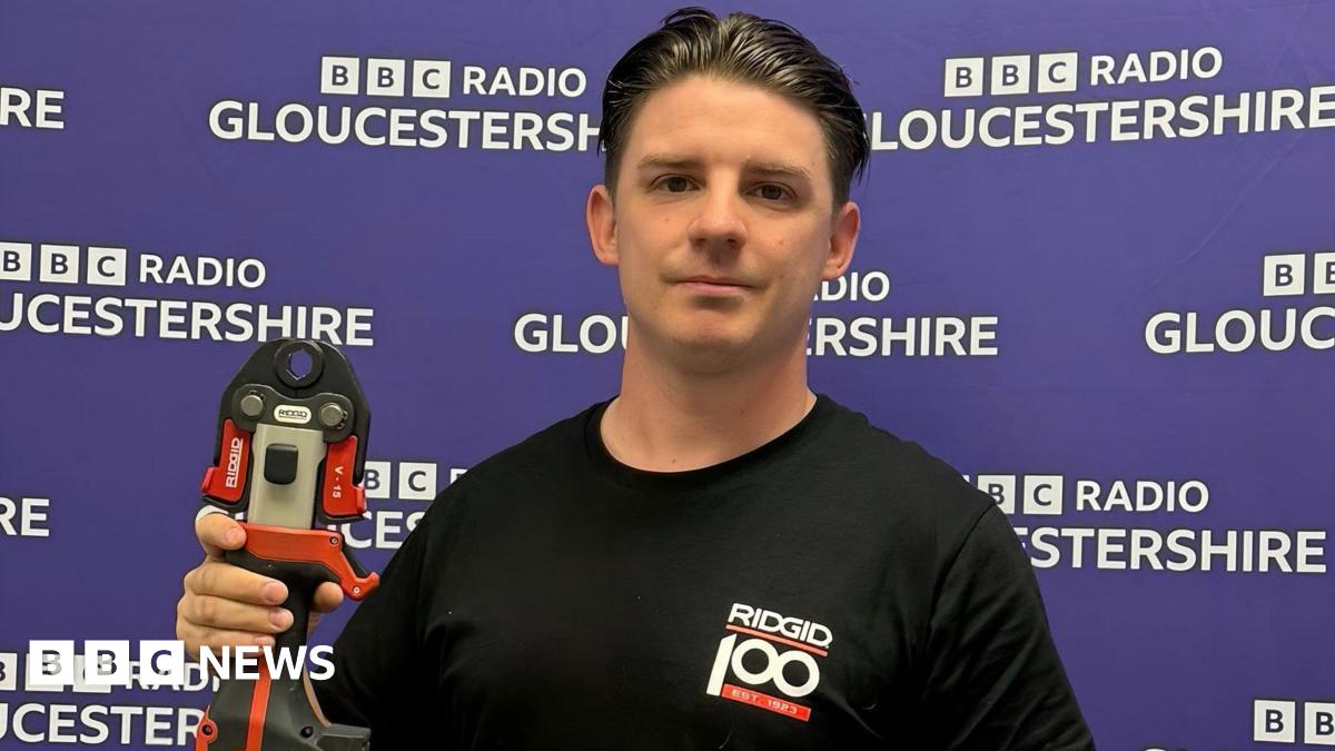 Plumber goes viral after sharing YouTube DIY tips - BBC News