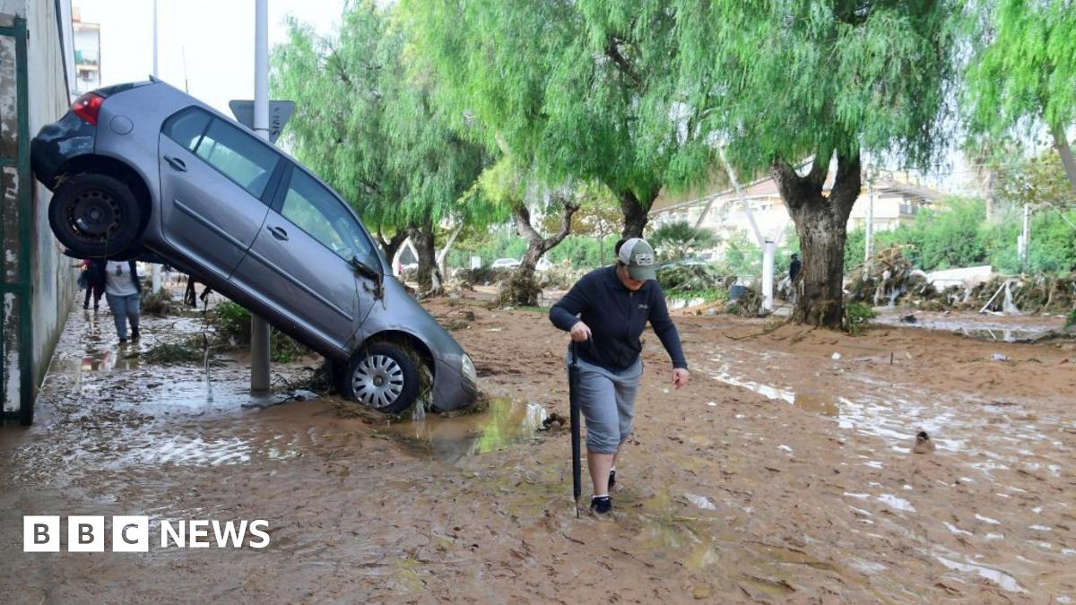 Before and after images show devastating impact of Valencia floods ...