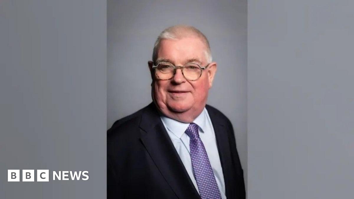 Everyone reporting crime in Bedfordshire 'entitled to a response' - BBC ...