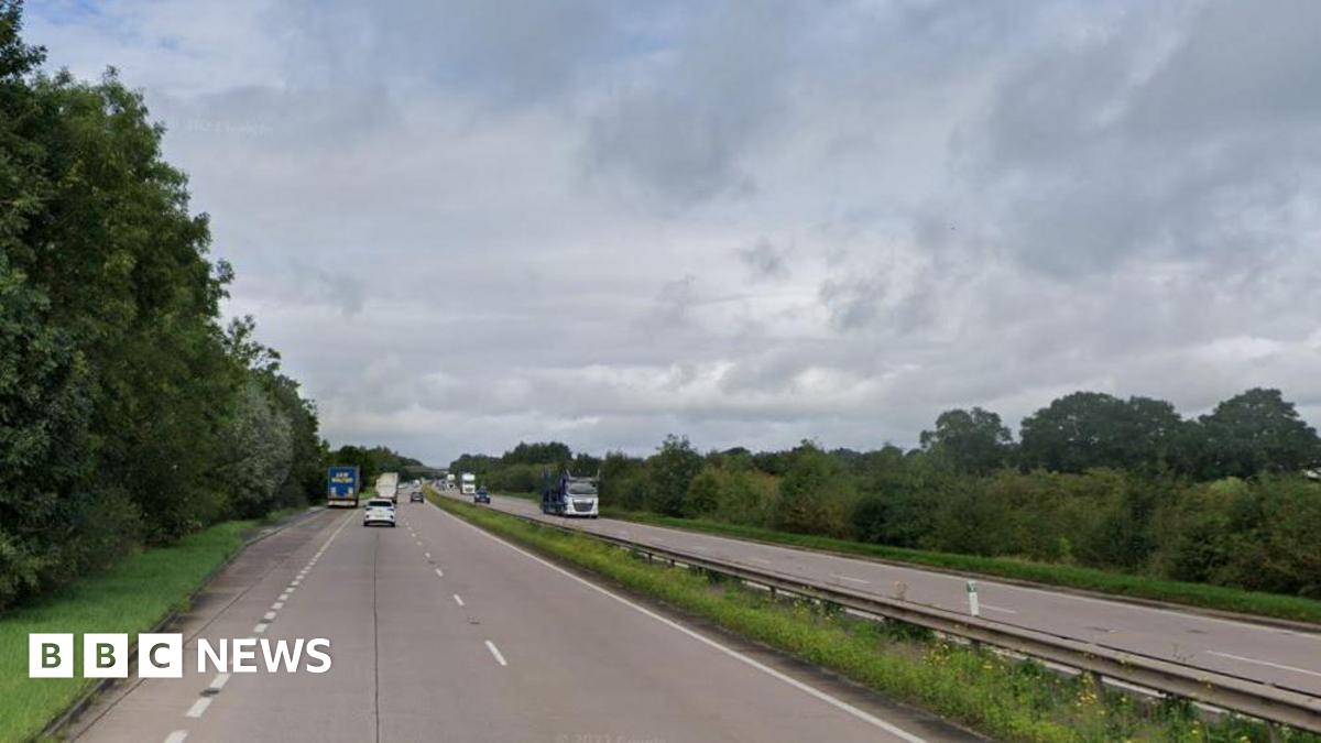A50 in Staffordshire reopens after lorry fire put out - BBC News