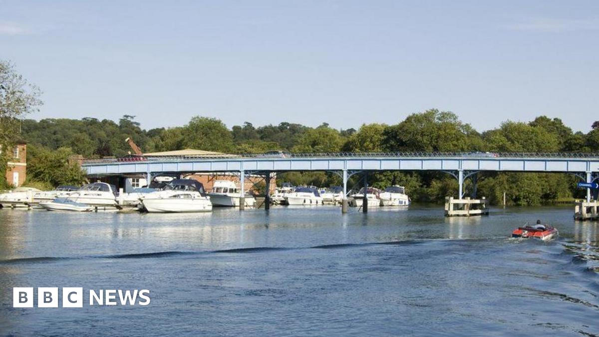 Cookham Bridge set to reopen after five-month revamp - BBC News