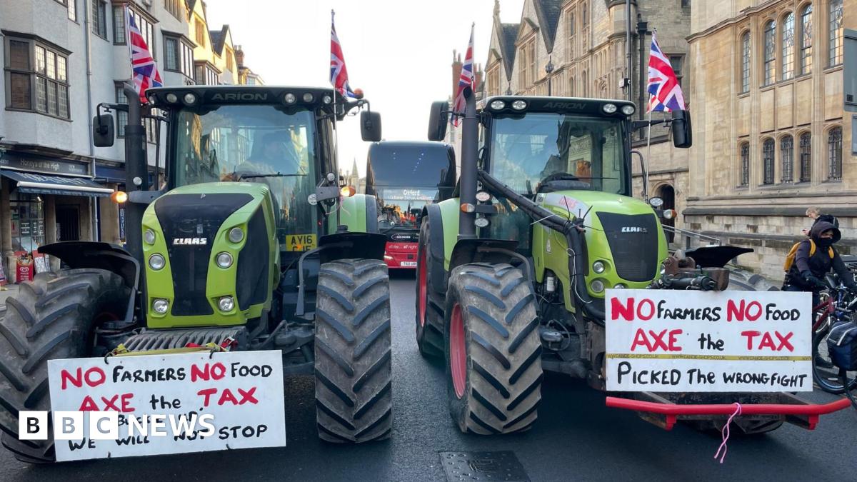 Tractor protest as minister promises farmers 'new deal' - BBC News