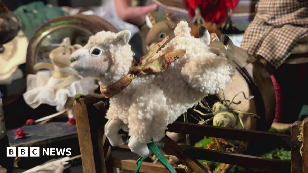 Crafters warn of 'overpriced tat' sold at Cornwall fairs - BBC News
