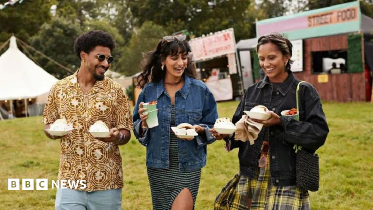 Yorkshire Dales Food and Drink Festival in Skipton is cancelled - BBC News