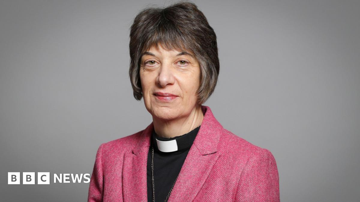 'Radical changes to prisons needed to cut reoffending' - BBC News