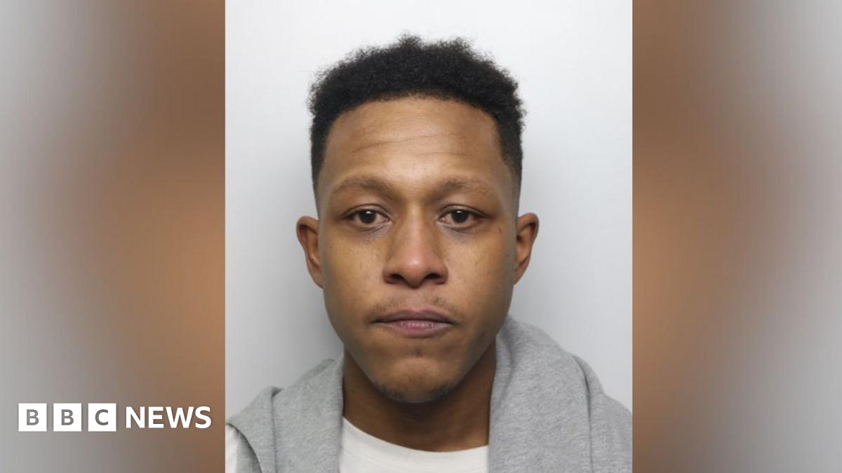 Five years in jail for Leeds man caught with loaded AK-47 rifle - BBC News