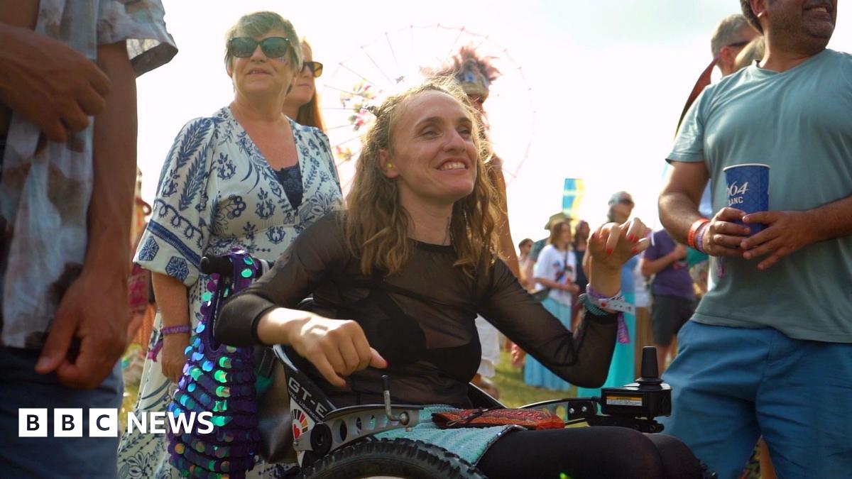 Wilderness Festival: Camping with disability is 'big milestone' - BBC News