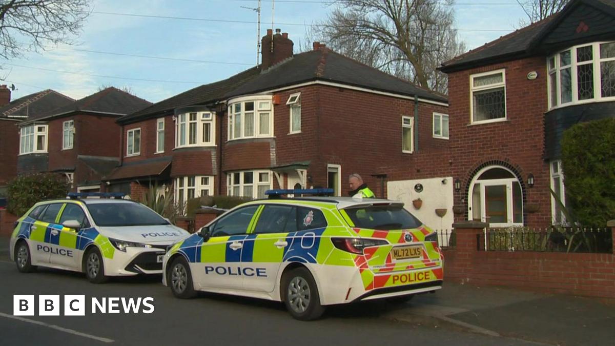 David Berman: Woman charged with murdering man, 84, at home - BBC News