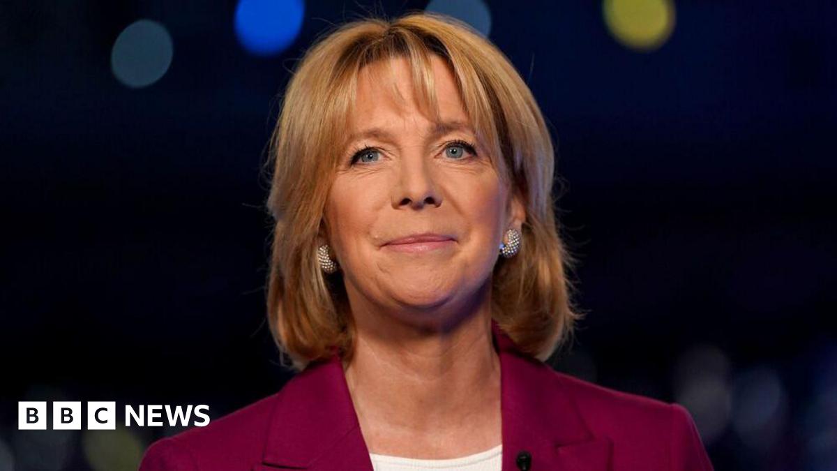 Broadcaster Hazel Irvine given Bafta Scotland lifetime honour - BBC News