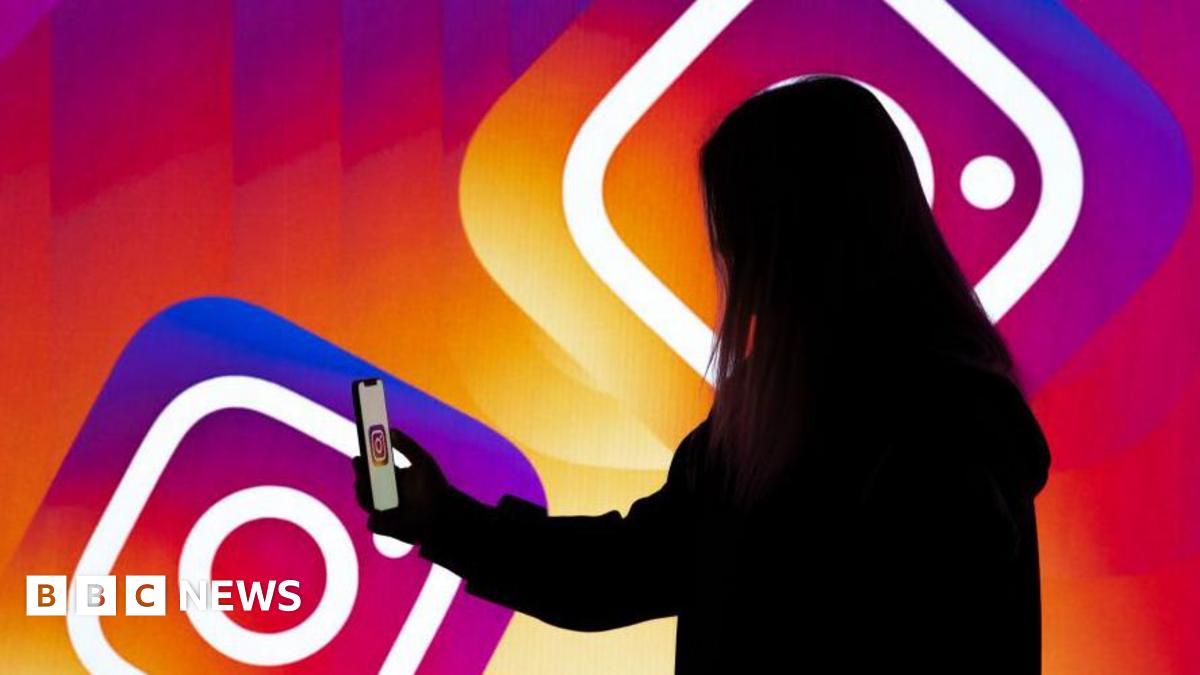 Instagram revamps algorithm in battle for TikTok creators - BBC News