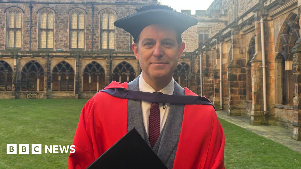 Matt Baker given Durham University honorary doctorate - BBC News