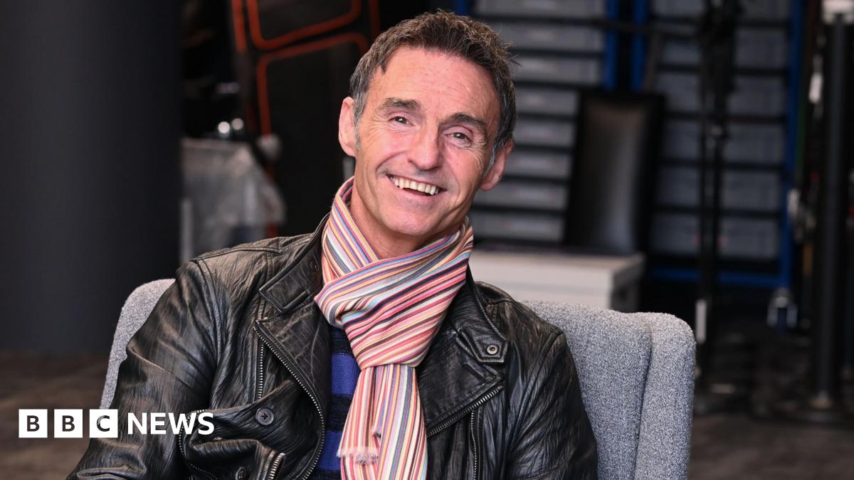 Marti Pellow Gif