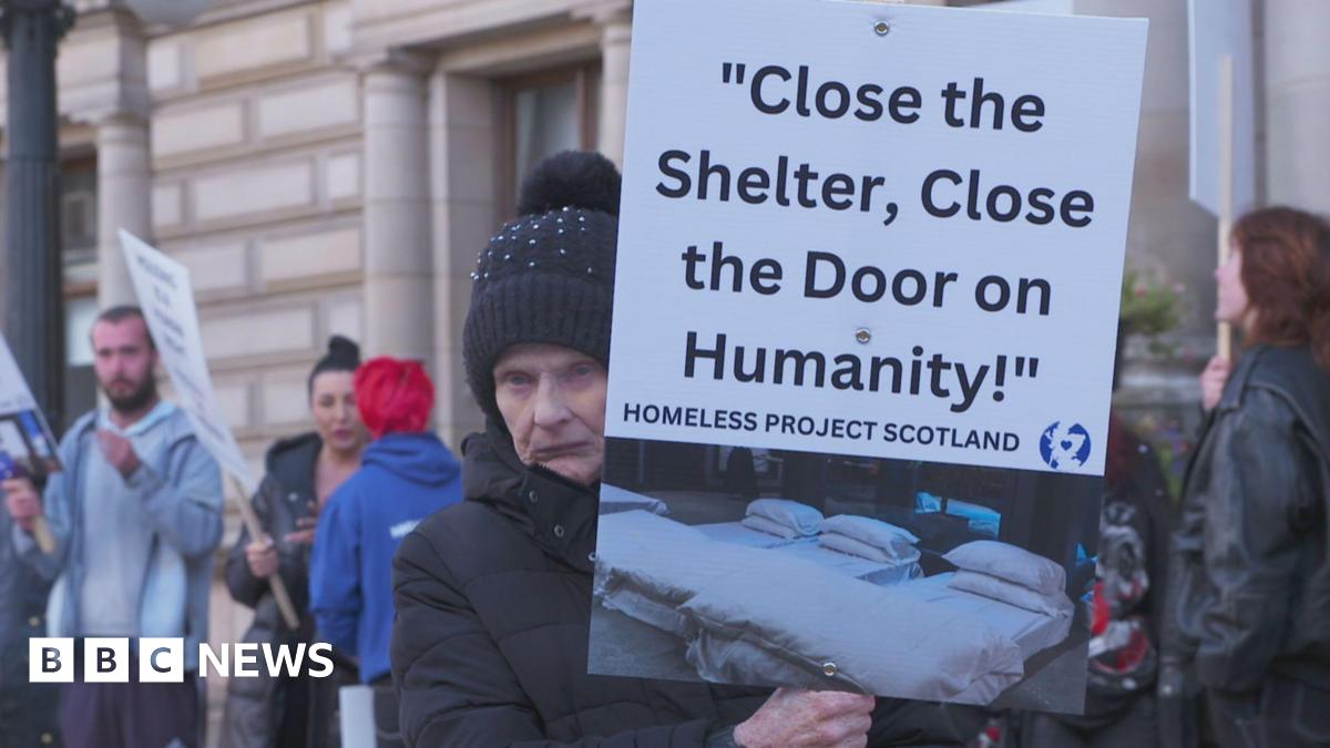Protests at Glasgow homeless shelter as council orders closure - BBC News