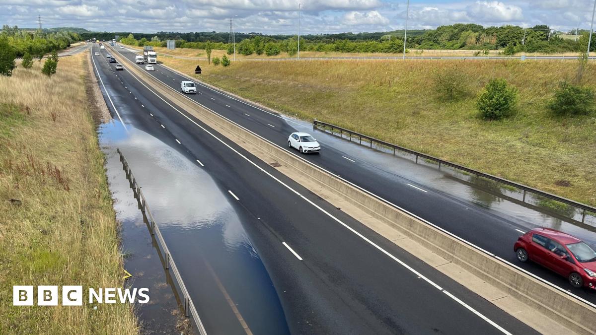 A421 in Bedfordshire floods again months after being submerged - BBC News