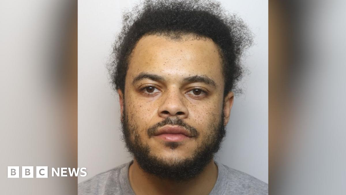 Man jailed after drone bid to get drugs into Erlestoke Prison - BBC News