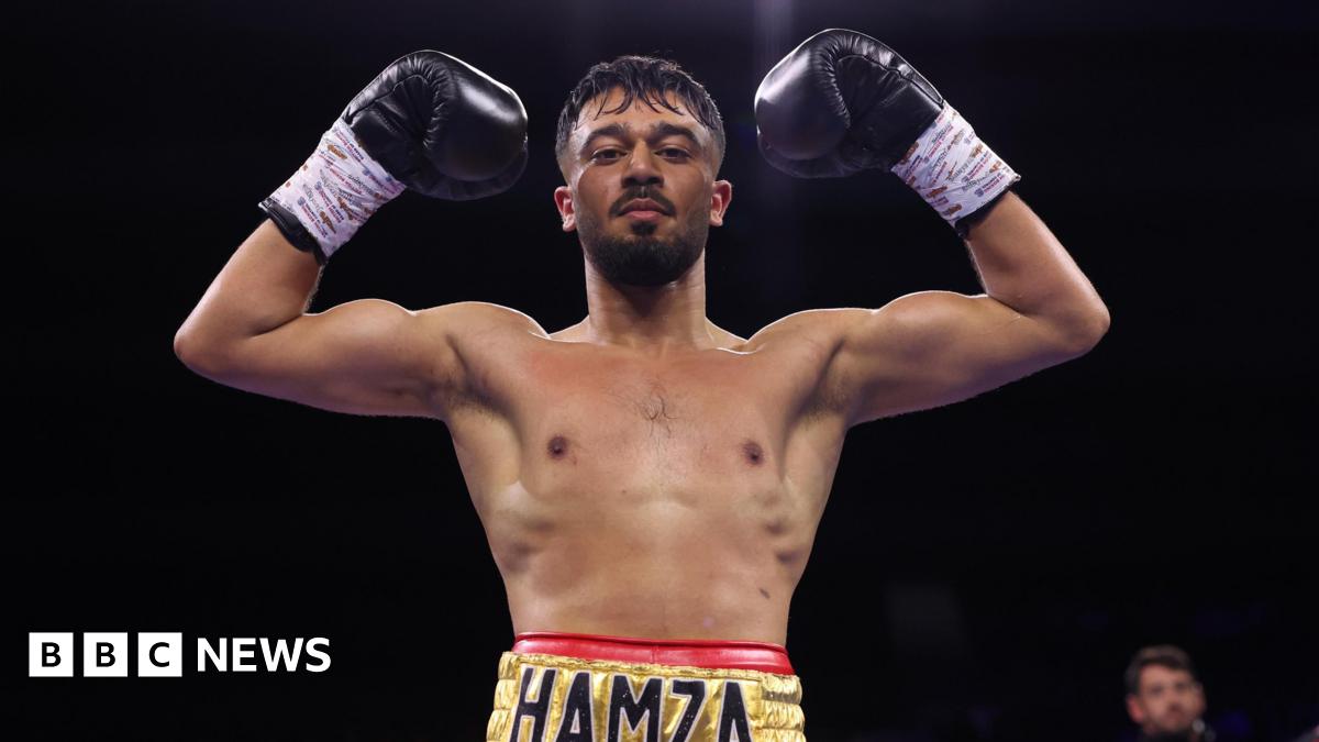 Boxer Hamza Uddin dreams of becoming first UK-Bangladeshi world champ - BBC News