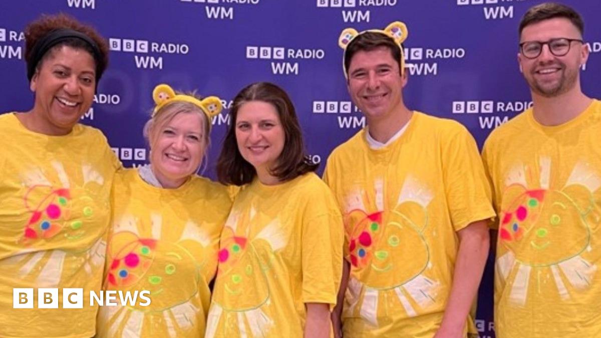 BBC Radio WM takes on 24-hour swimming challenge - BBC News