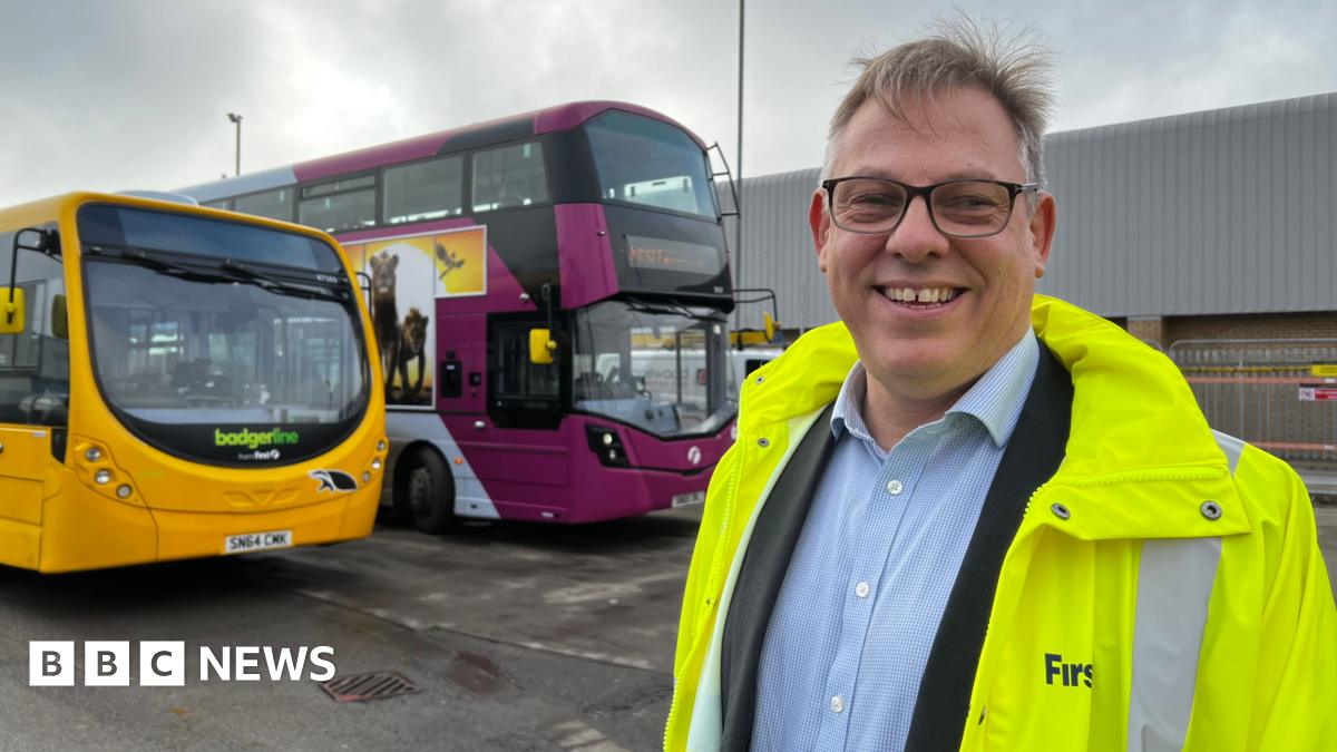 First Bus builds depots for new electric buses at West sites - BBC News
