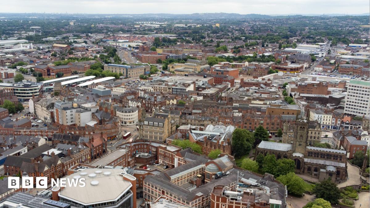 Key Wolverhampton to Birmingham road set for improvements - BBC News