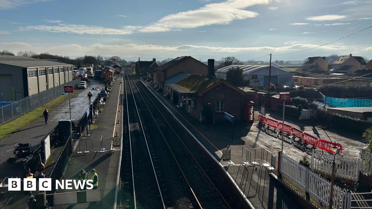Down Cemetery Road: Film crews seen at Bishop's Lydeard station - BBC News