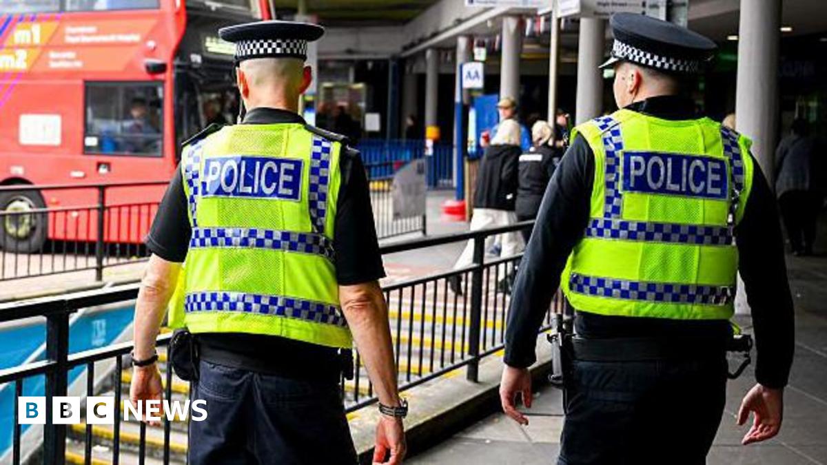 What are the rules around police giving out a suspect's nationality ...
