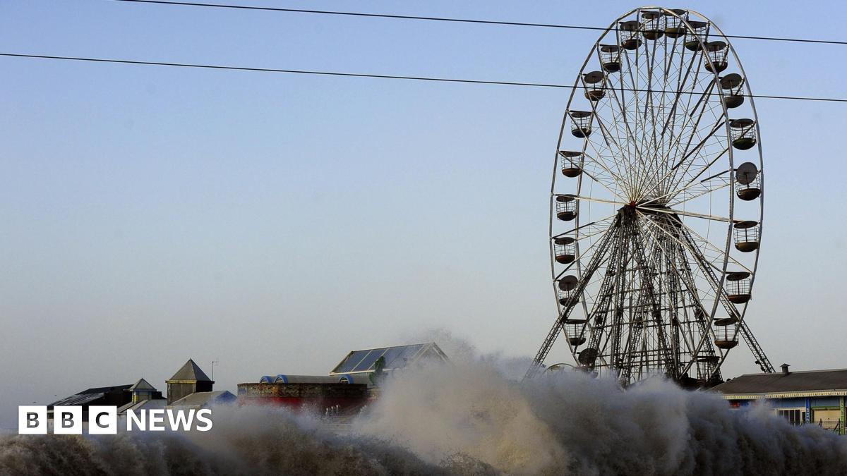 Storm Darragh: Lancashire and Merseyside coastline amber warnings ...