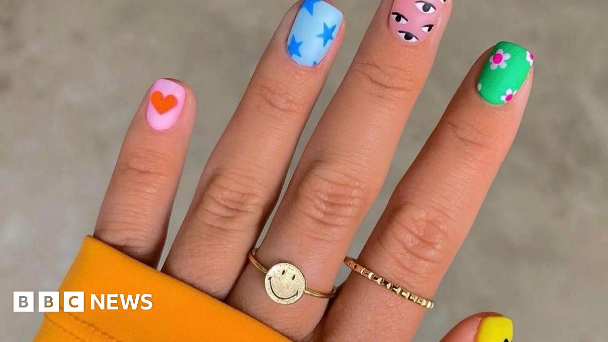 Manicure price rise: Are you happy to pay more for your nails? - BBC News