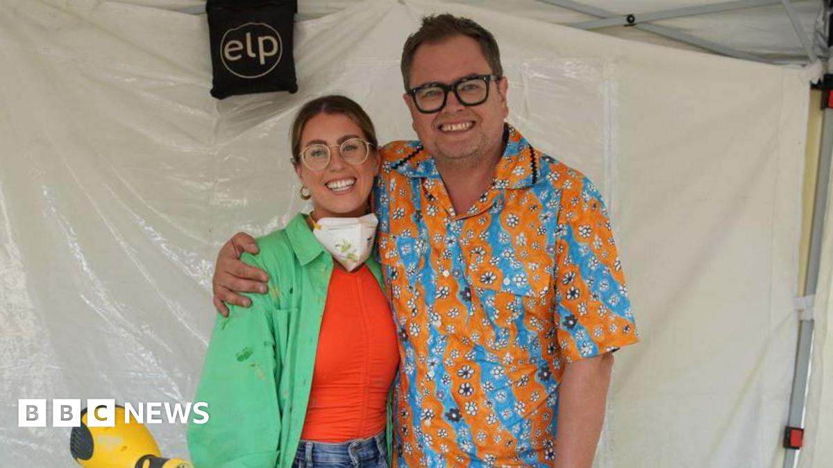 Interior Design Masters 'colour-mad' winner crowned - BBC News