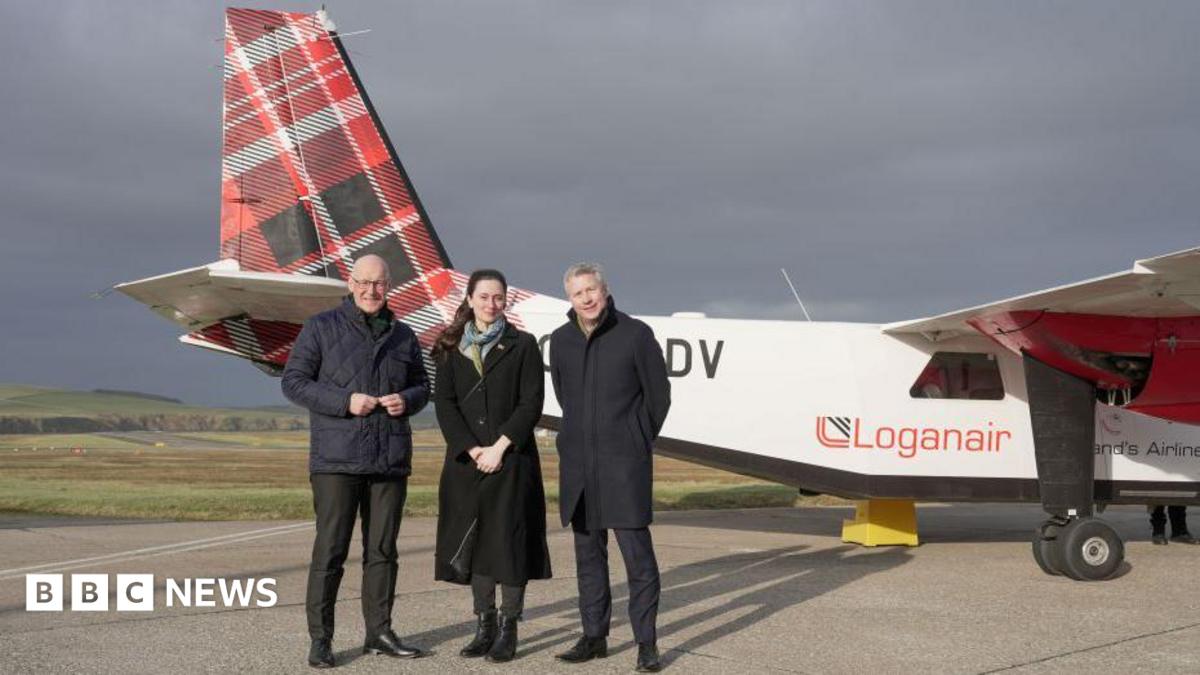 Orkney gets new plane for inter-island services - BBC News