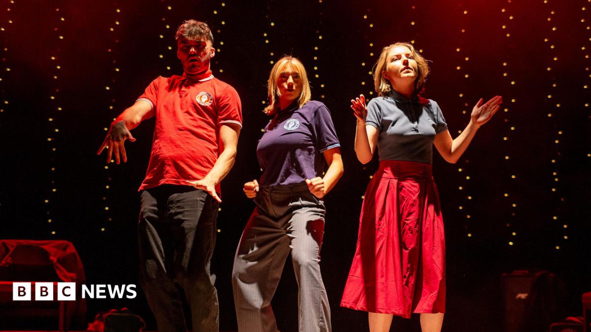 Northern Soul comedy to take to the New Vic Theatre stage - BBC News