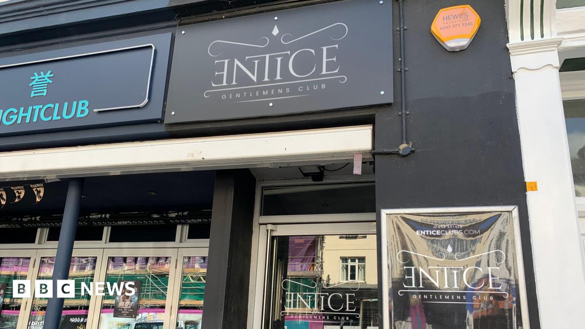Norwich strip clubs could be phased out by council - BBC News