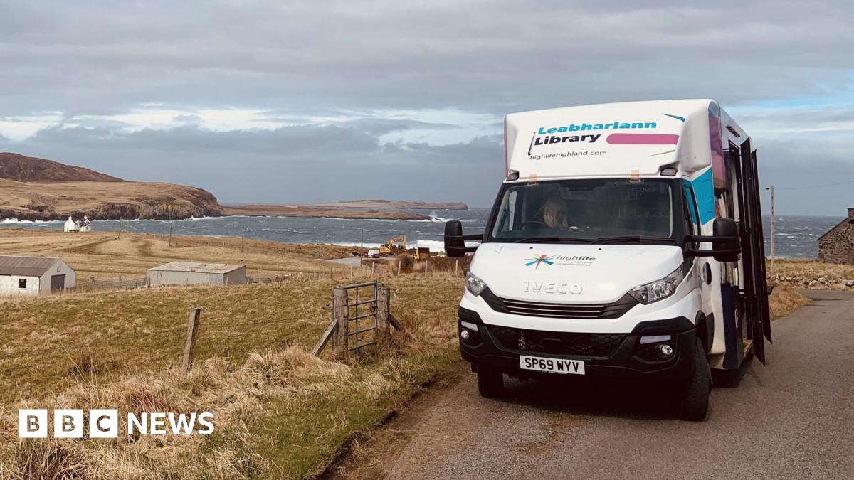 New mobile libraries for Highland communities - BBC News