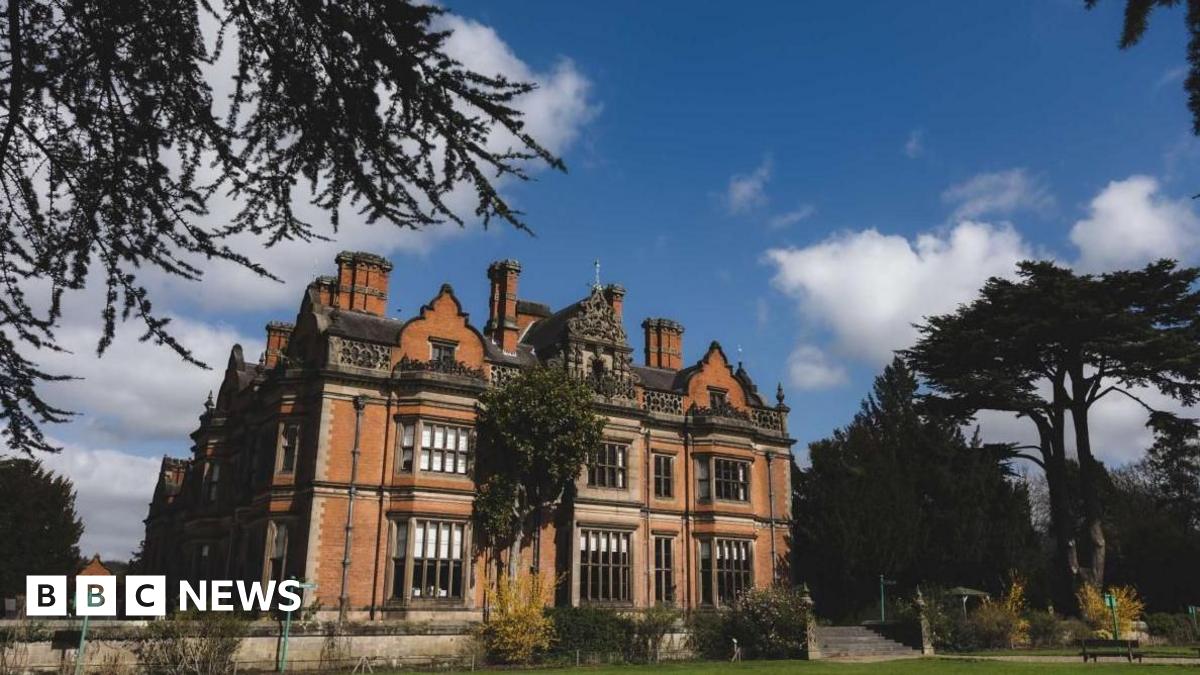 Weddings affected as Beaumanor Hall to close for 10 weeks - BBC News