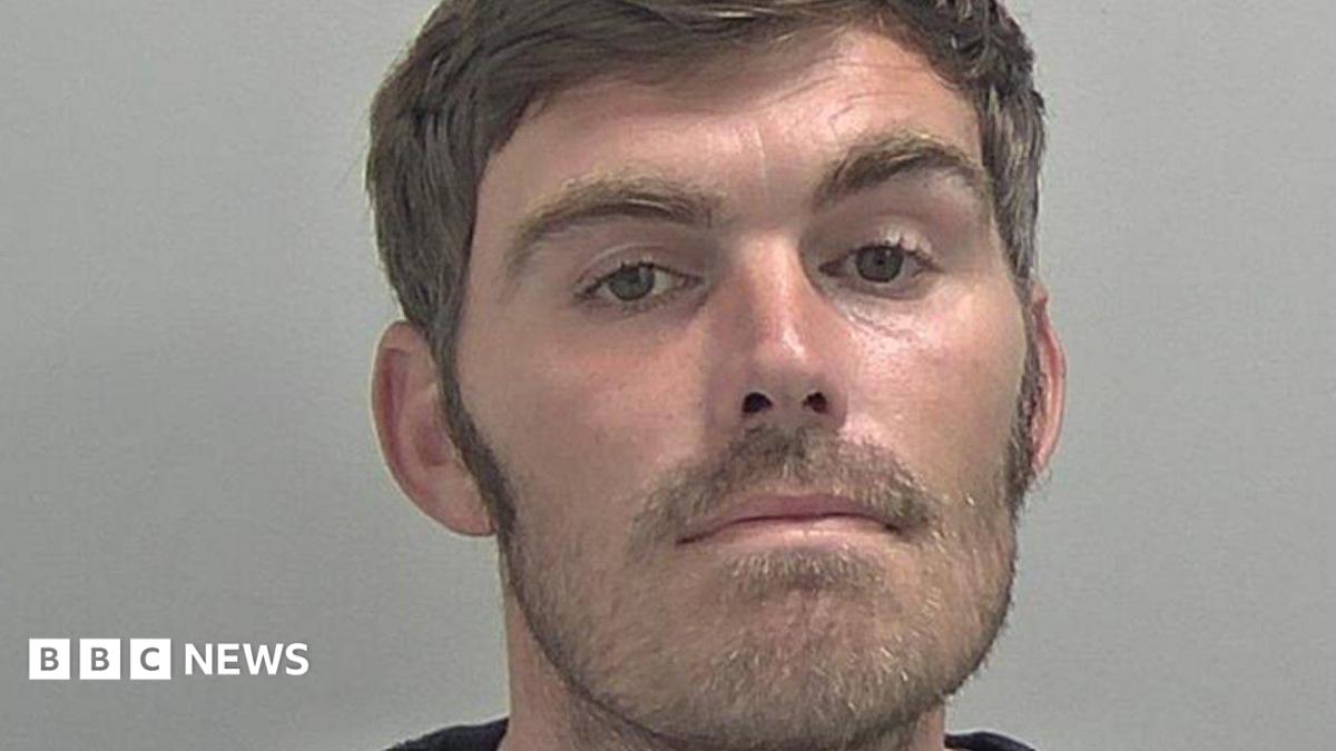 Nuneaton man sentenced after breach of anti-social order - BBC News