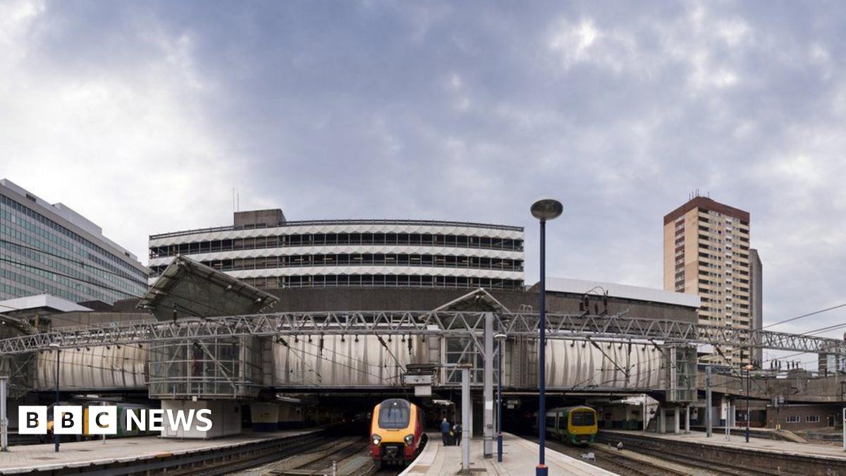 Midlands Railway Hub represents 'major investment' for region - BBC News