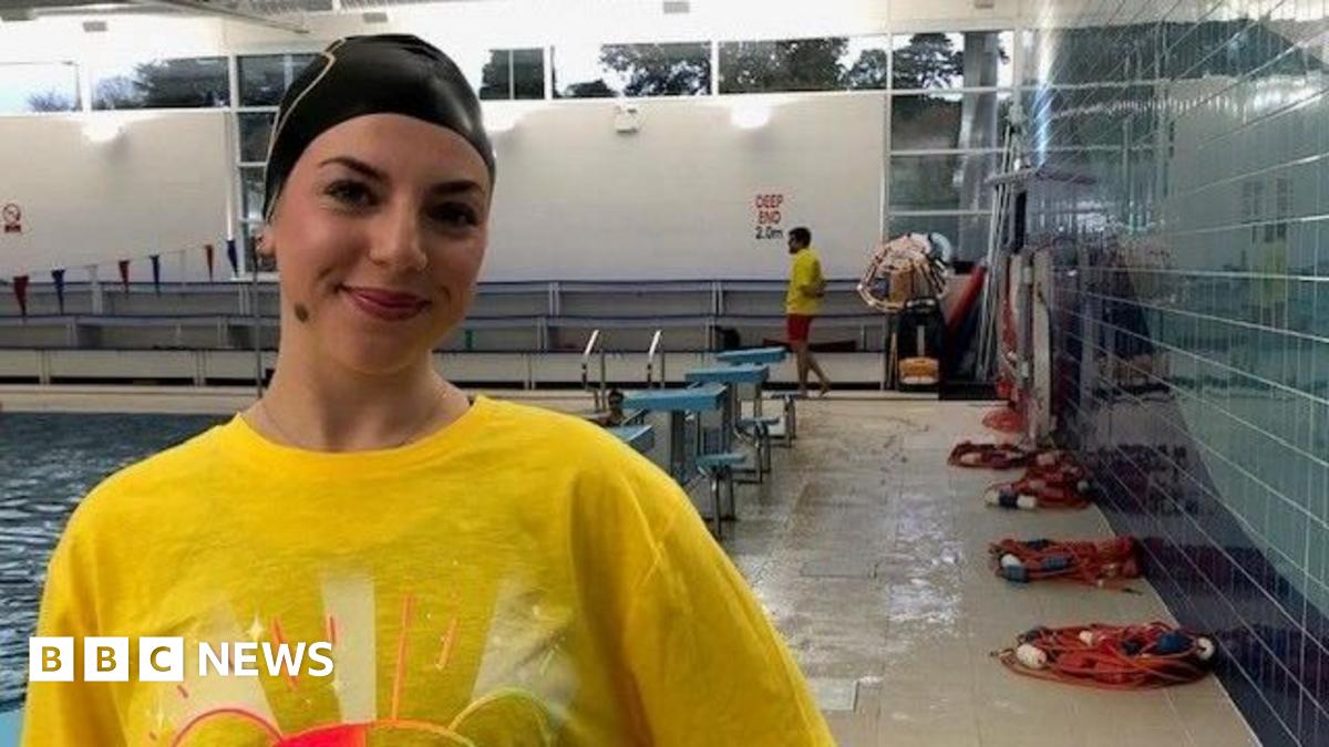 BBC Radio Solent prepares for Children in Need swim - BBC News