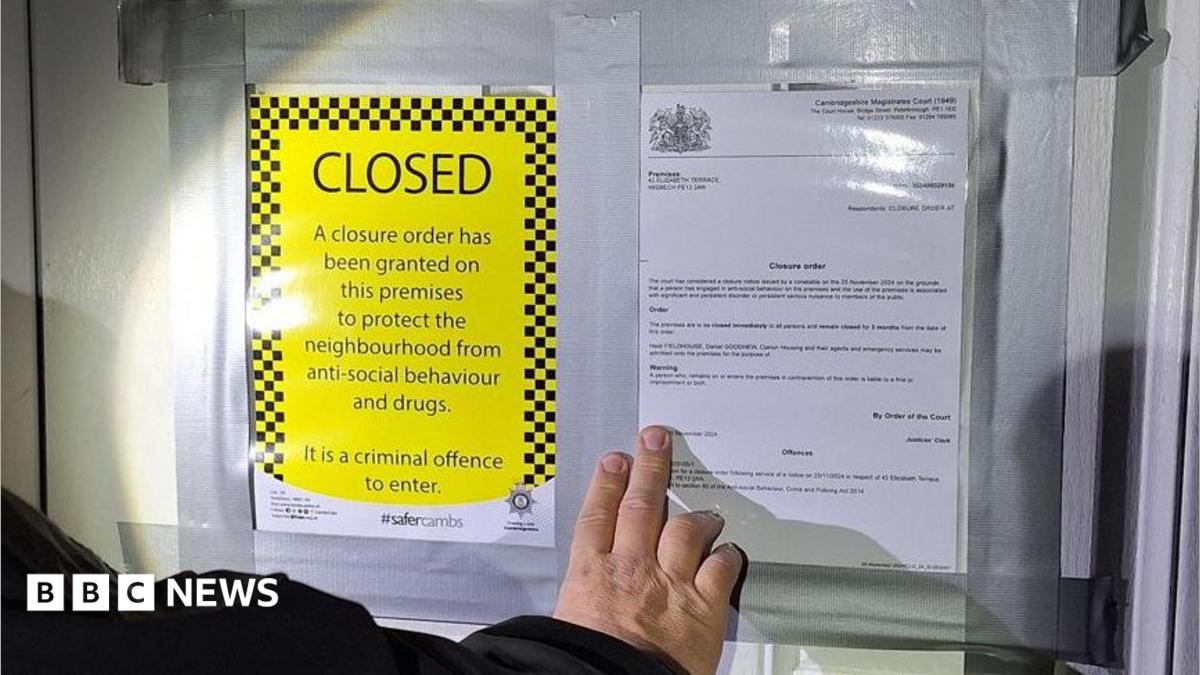 Police close two Wisbech homes over anti-social behaviour - BBC News