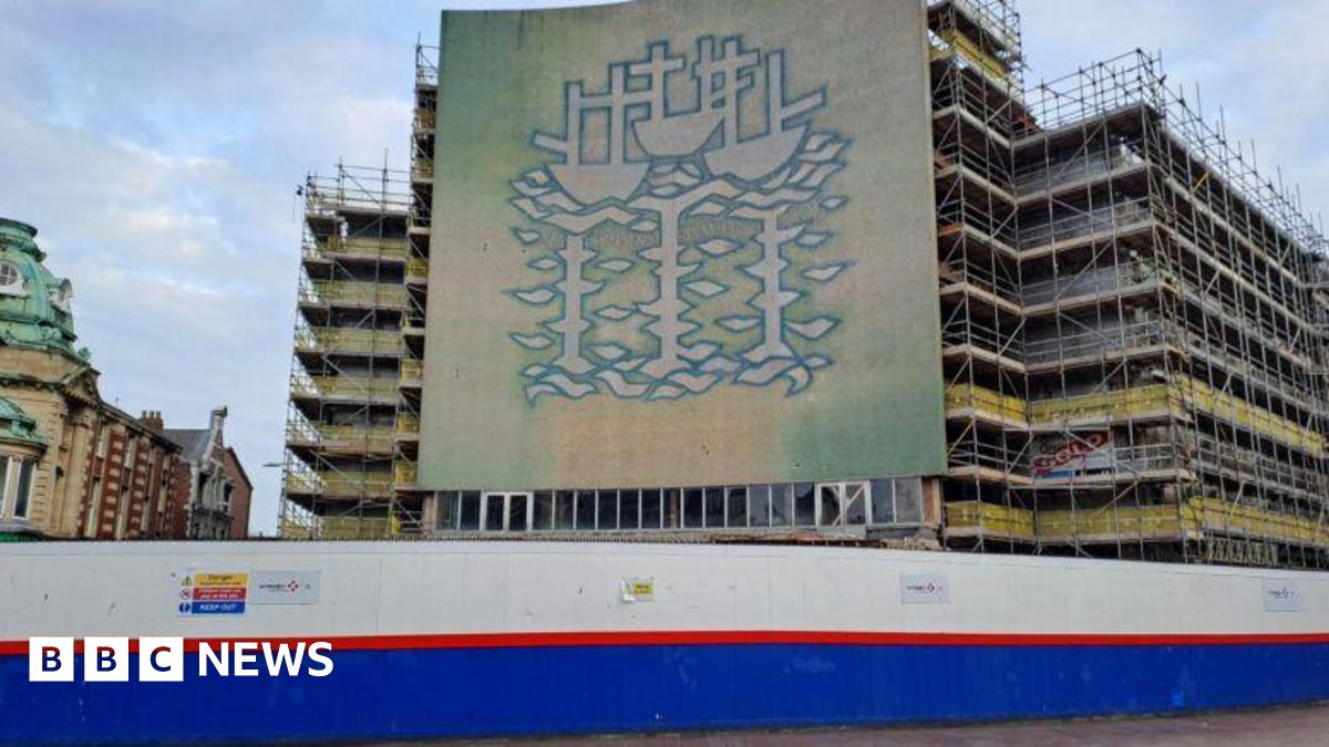 Albion Square: Extra £17m approved for Hull redevelopment - BBC News