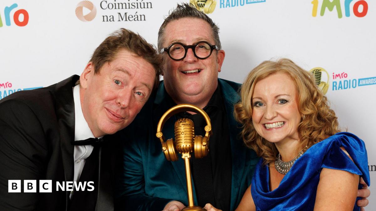 BBC Radio Ulster wins four gold IMRO awards - BBC News