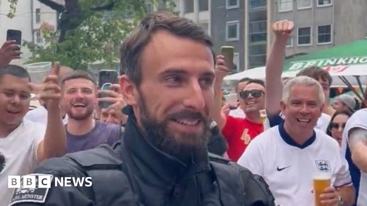 Euro 2024: England fans' weird and wonderful path to final - BBC News