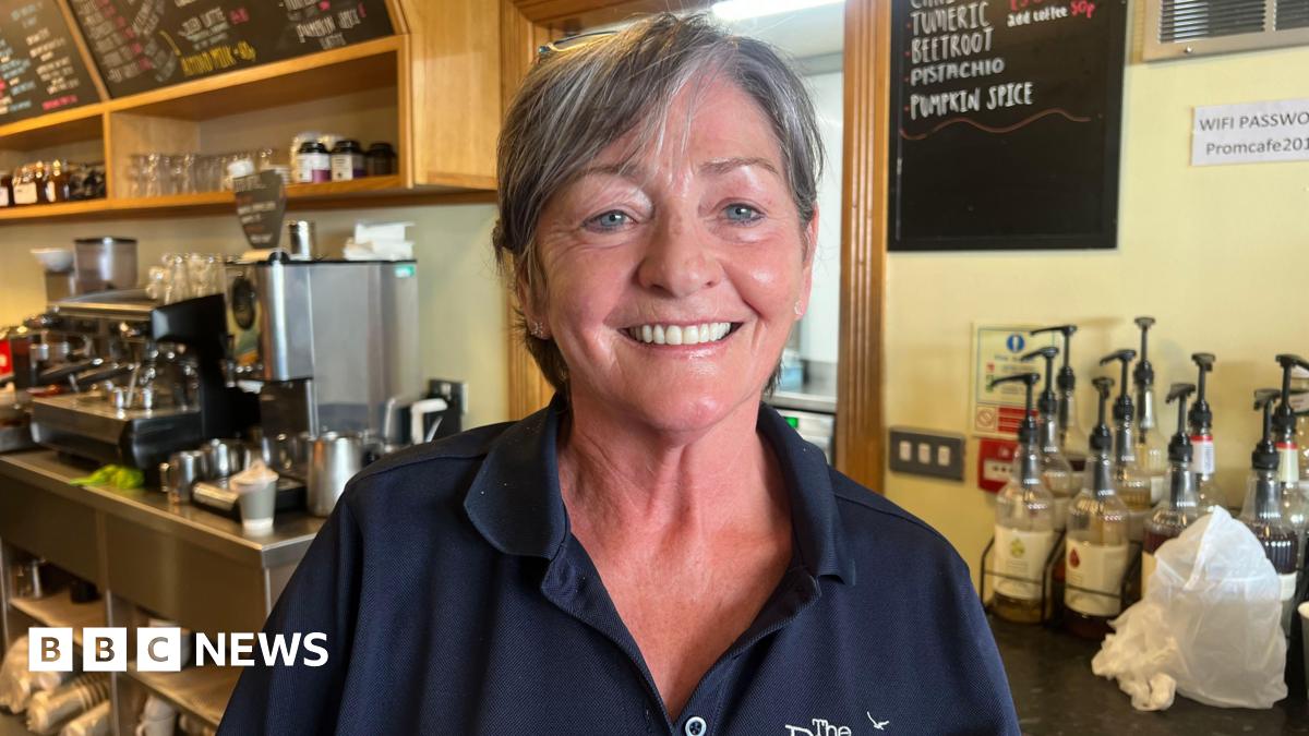 Larne: Café attacked by rioters at leisure centre re-opens - BBC News