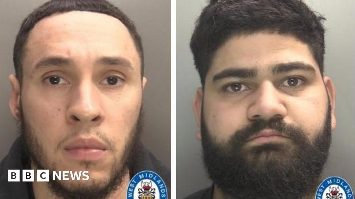 Speeding drivers jailed for fatal Wolverhampton crash - BBC News